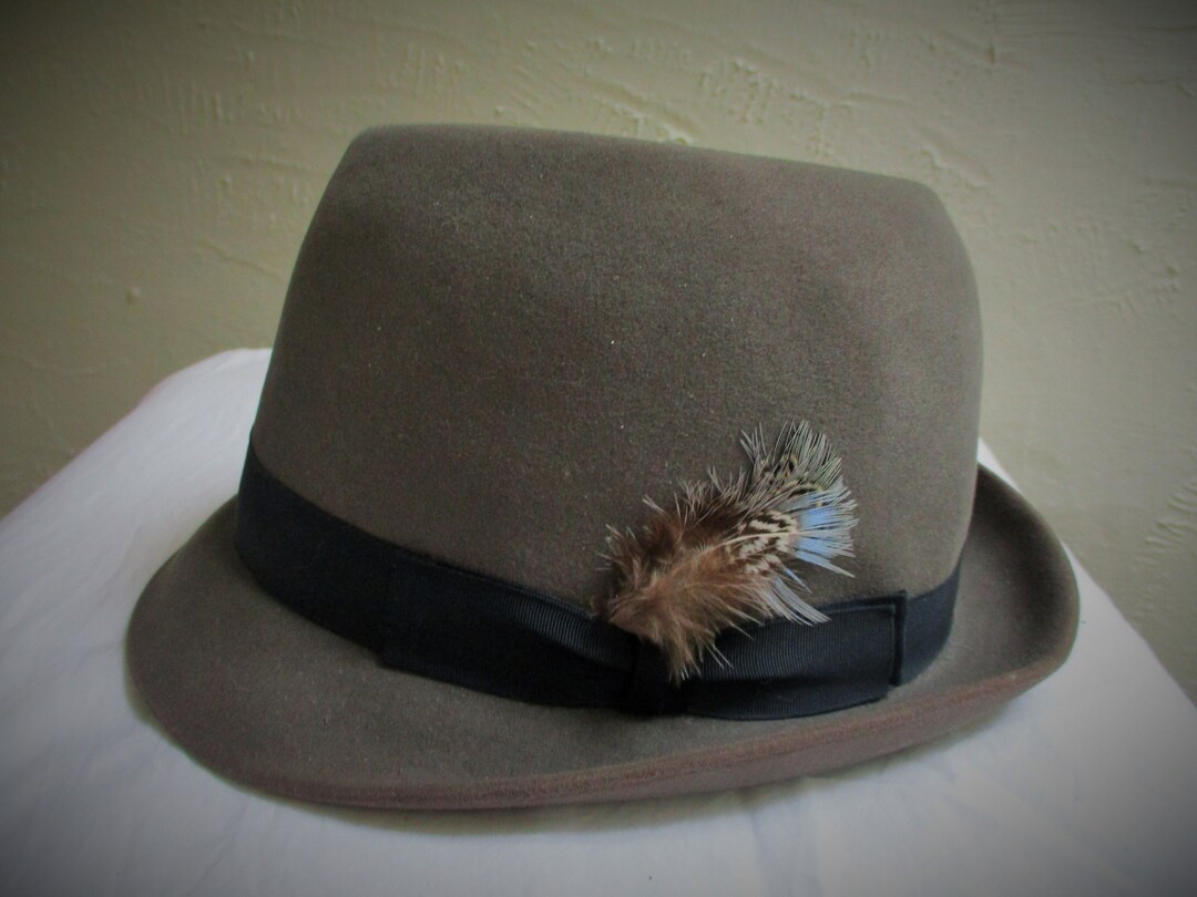 Vintage Men's Fedora Moderne Royal Deluxe Genuine Fur Felt Fedora Size ...
