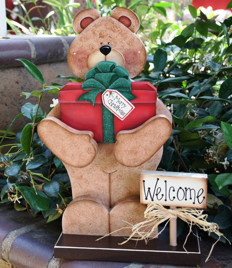 December - Christmas Present for Seasonal "huggy" Bear - Wood Welcome ...