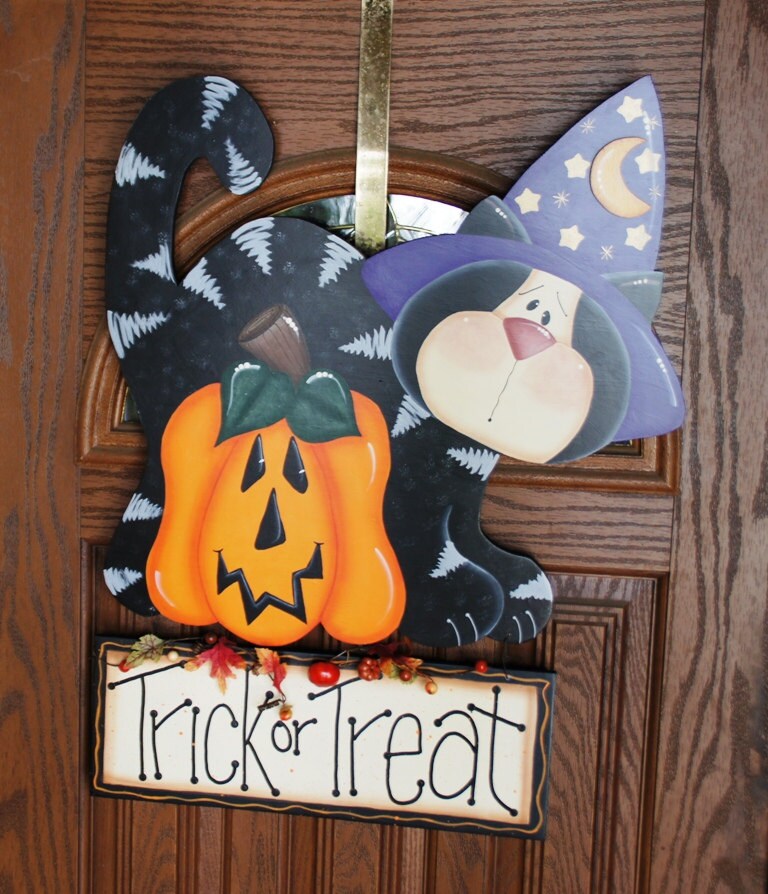 Halloween Black Cat and Pumpkin Welcome Hanging Door or Wall | Etsy