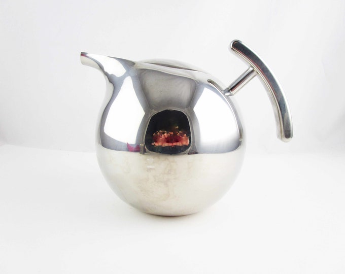 A 'nambe' Stainless Tea Kettle With Strainer - Tea/water Kettle ...