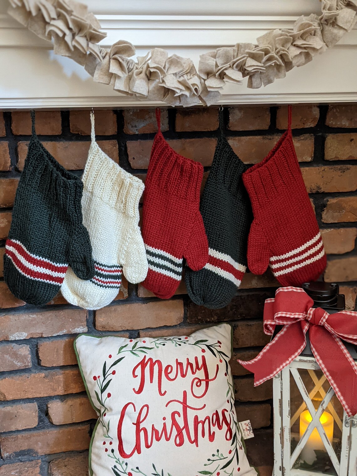 Oversized Knitted Christmas Mitten Pattern - Etsy