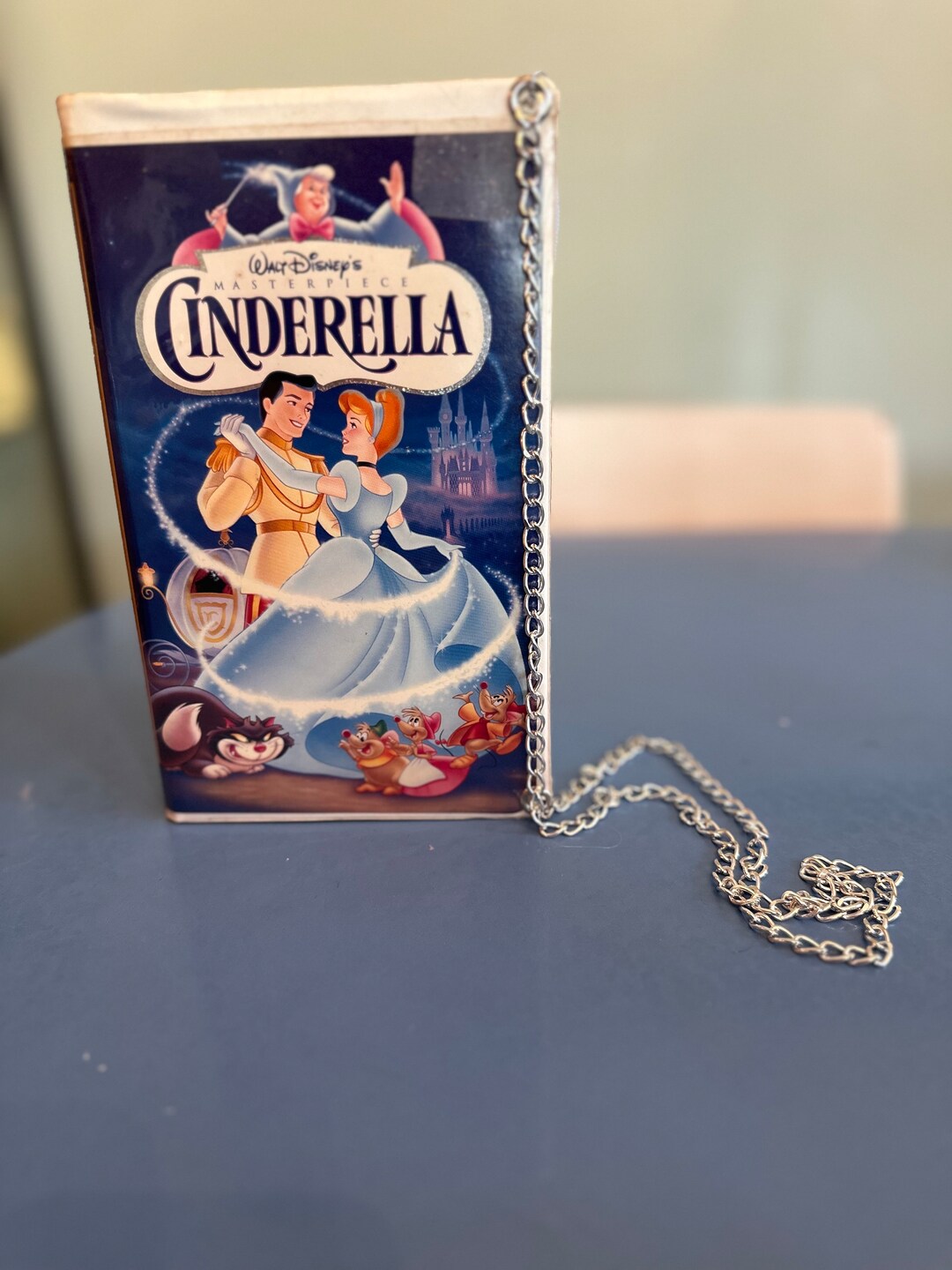 Cinderella VHS Clamshell Purse / Shoulderbag. Original 80s Disney One ...