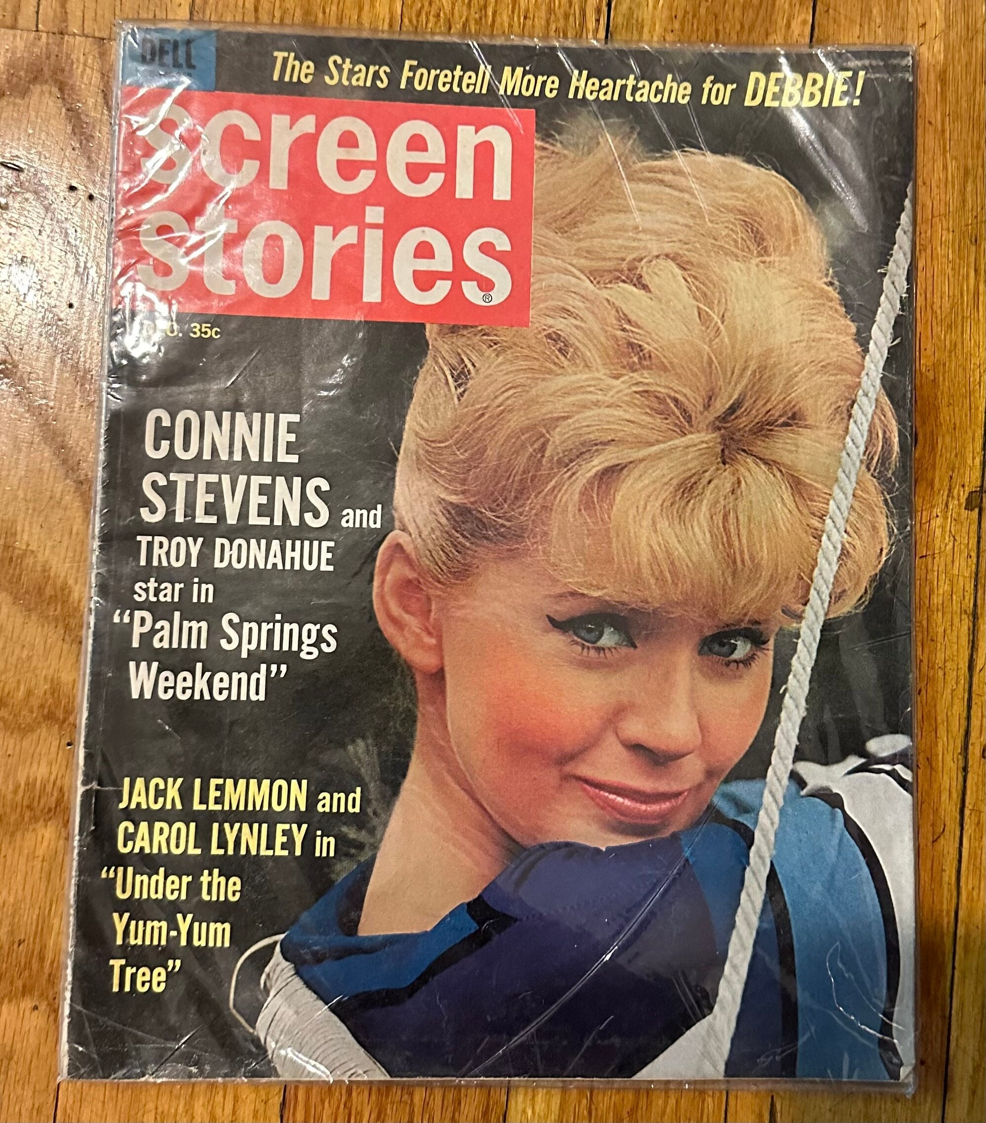 SCREEN STORIES MAGAZINE - December 1963 - Connie Stevens, Troy Donohue ...