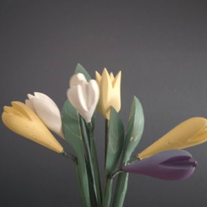 Swedish Vintage Hand Carved Wooden Crocus Set of 5 SPRING Home Garden ...