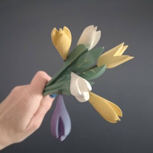 Swedish Vintage Hand Carved Wooden Crocus Set of 5 SPRING Home Garden ...