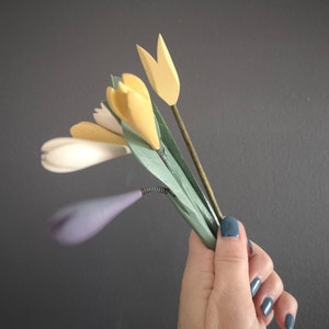 Swedish Vintage Hand Carved Wooden Crocus Set of 5 SPRING Home Garden ...