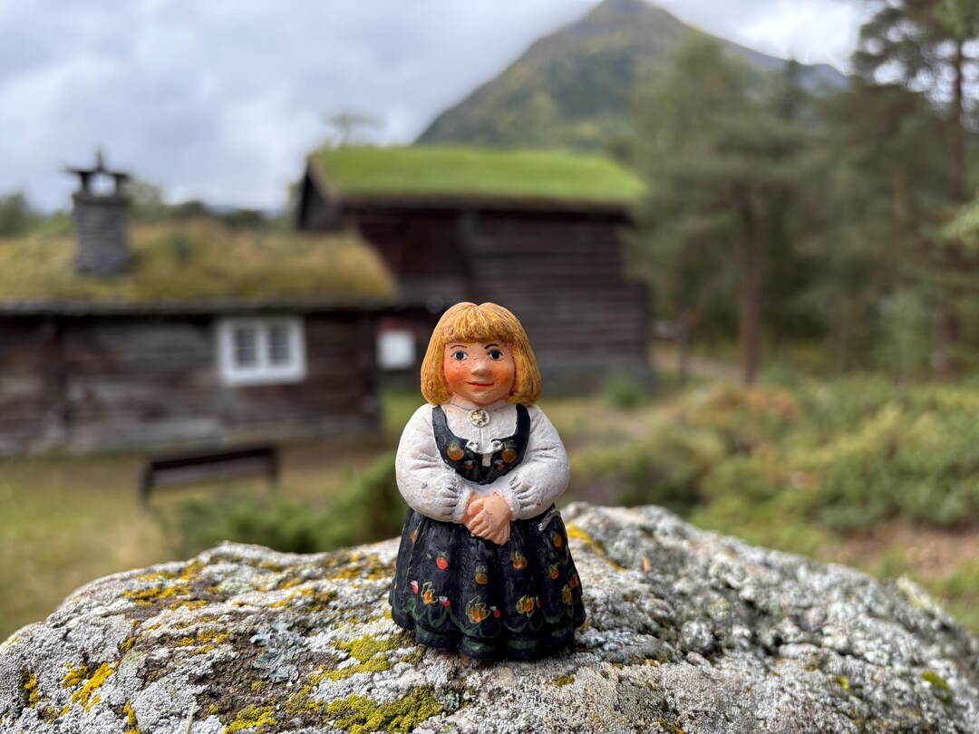 Norwegian Statue Lady in Bunad Costume Collectible Figurine by Candy ...
