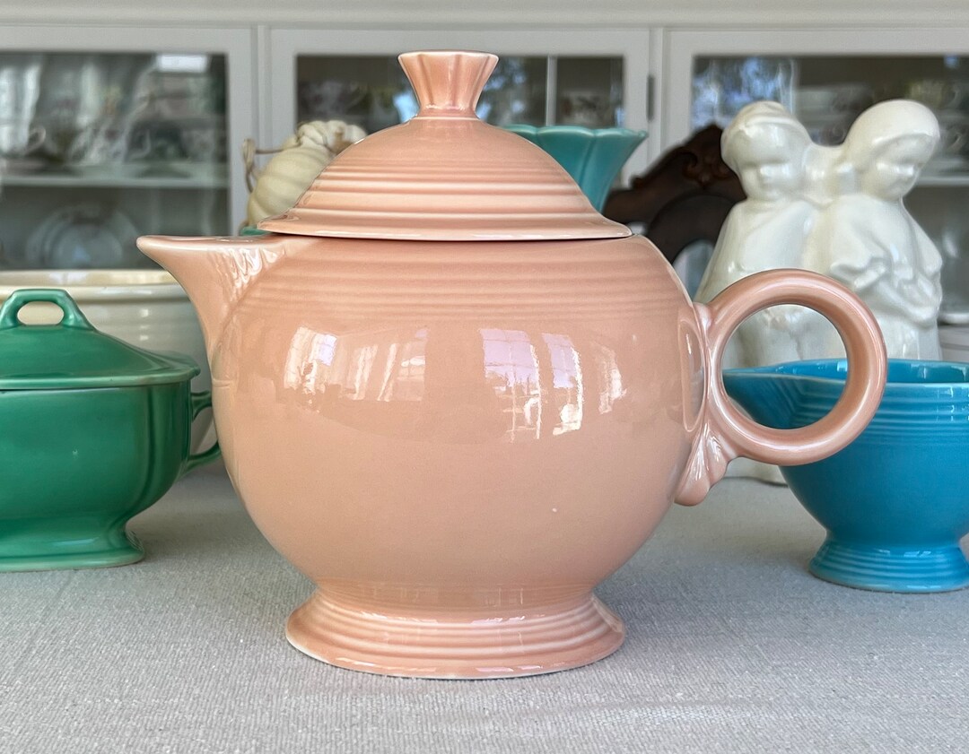 VINTAGE // Homer Laughlin Fiesta Teapot in Apricot // Ring Handled Art ...
