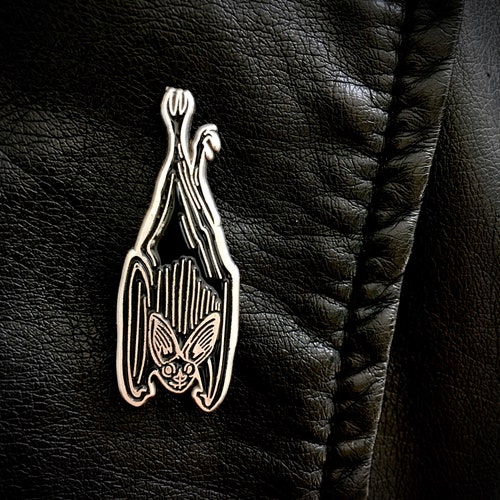 Pink Bat Enamel Pin Hard Enamel Pin Bat Pin Vampire Bat Pin - Etsy
