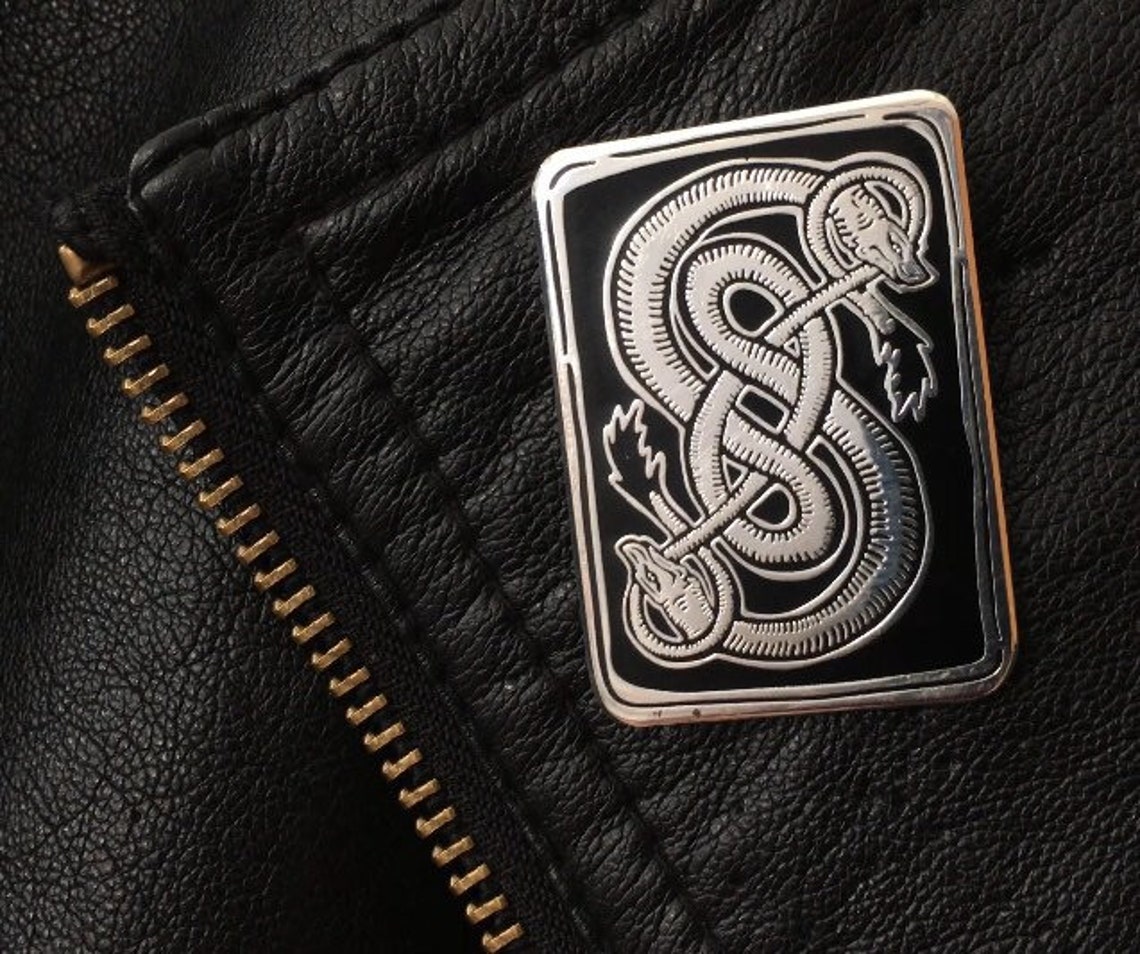 Sigil of Loki Trickster's Knot Hard Enamel Pin | Etsy