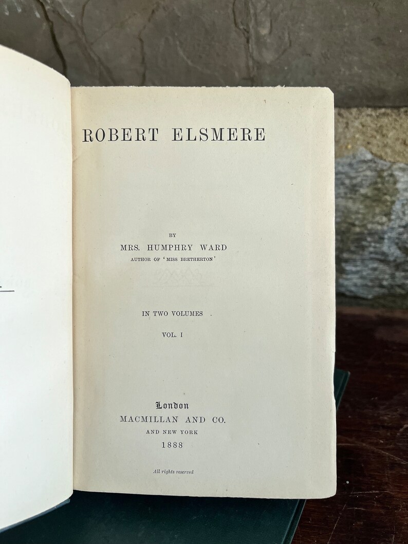 Robert Elsmere Book Set: Antique Green Clothbound Volumes - Etsy