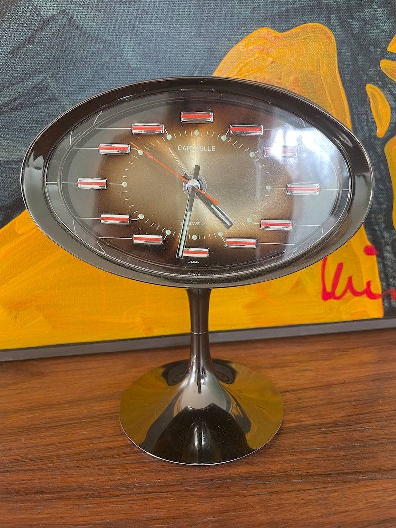 MCM 1960’s Bulova Caravelle Pedestal Alrm Clock - Etsy