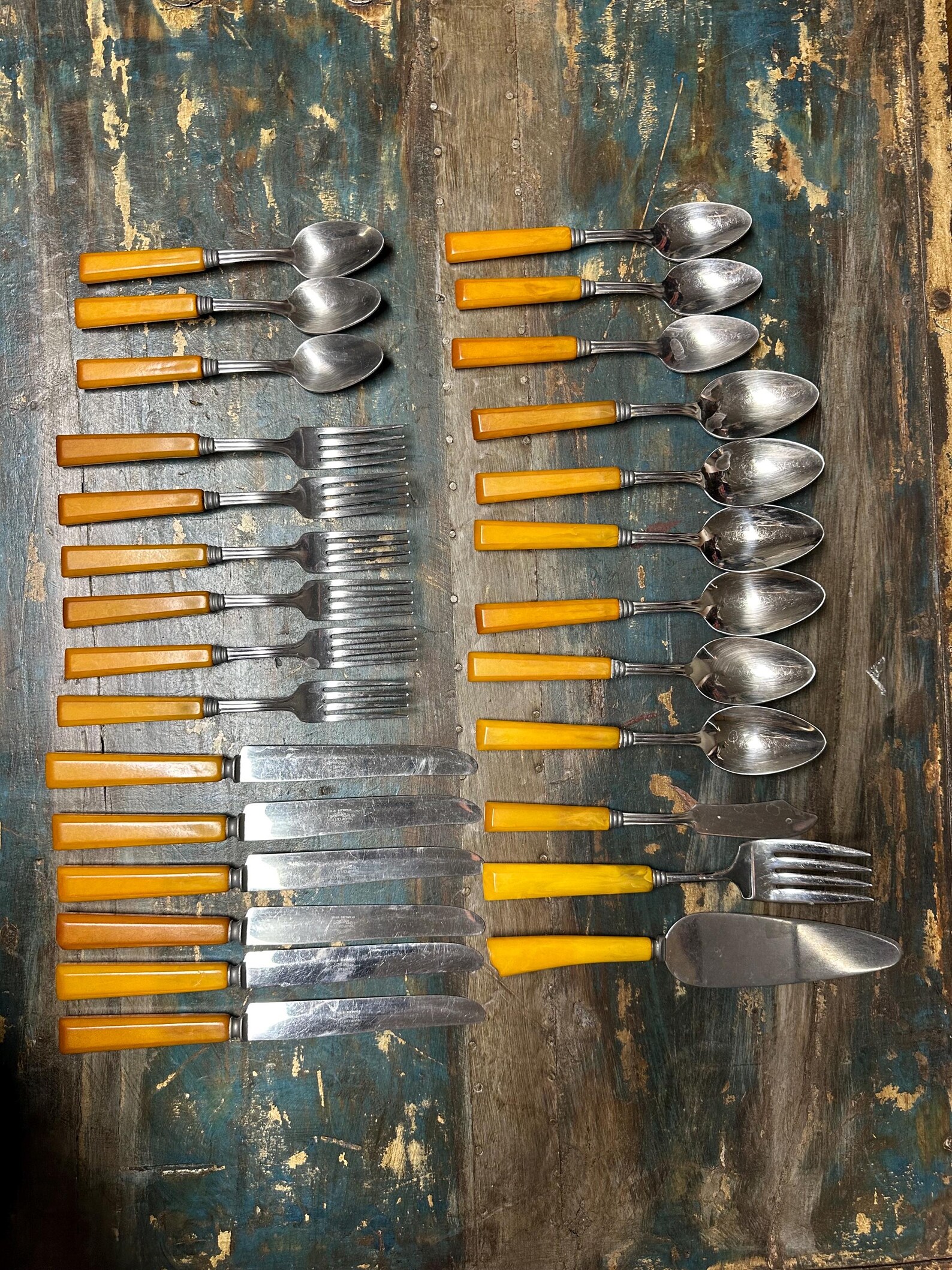 27 PC Butterscotch Bakelite “sharp Cutter Royal Brand Cutlery Company ...
