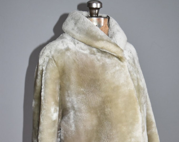 1950s Silver Mouton Coat Wide Cuff Light Warm Gray Fur Floral - Etsy