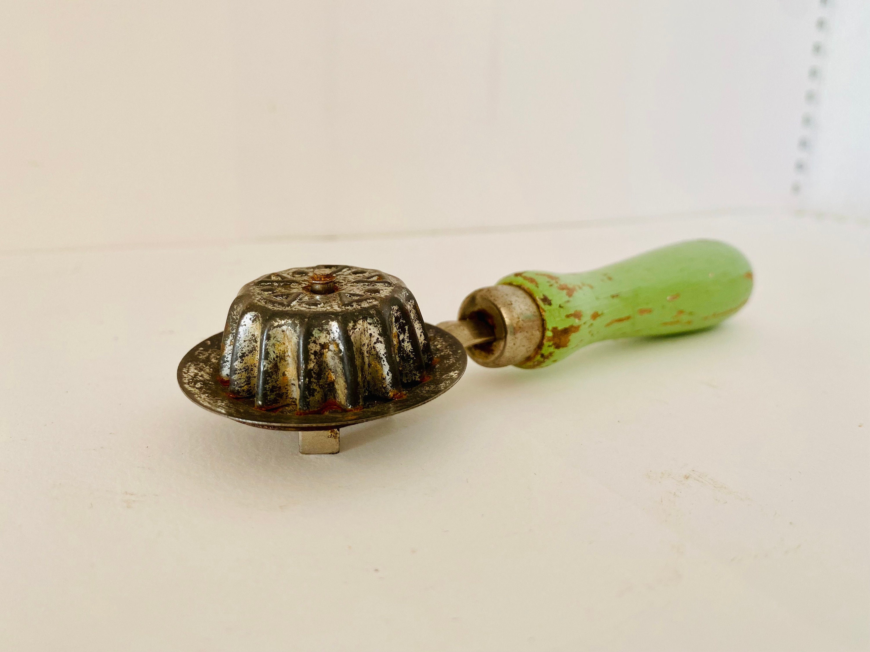 Pastry Cutter Antique