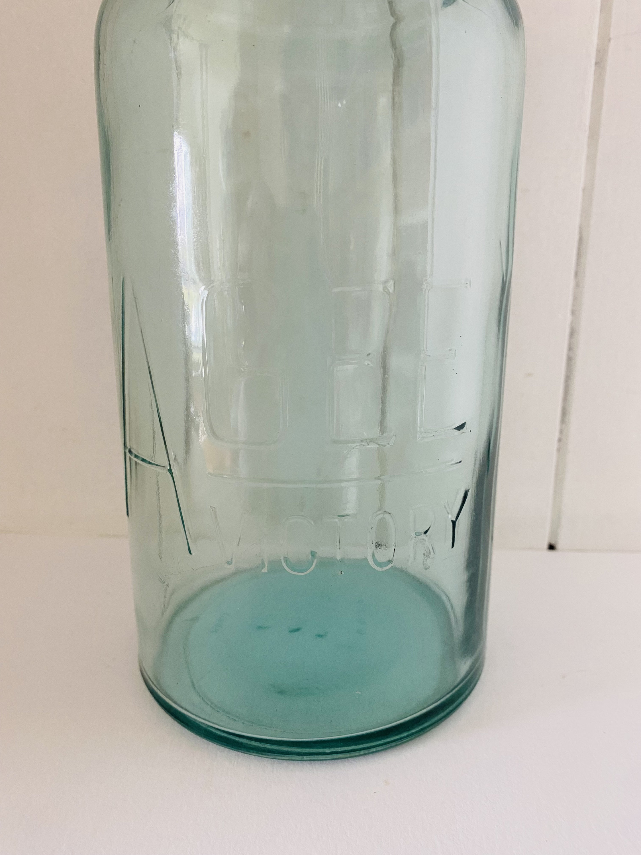 Large Vintage Green Glass Agee Victory Jar - Etsy