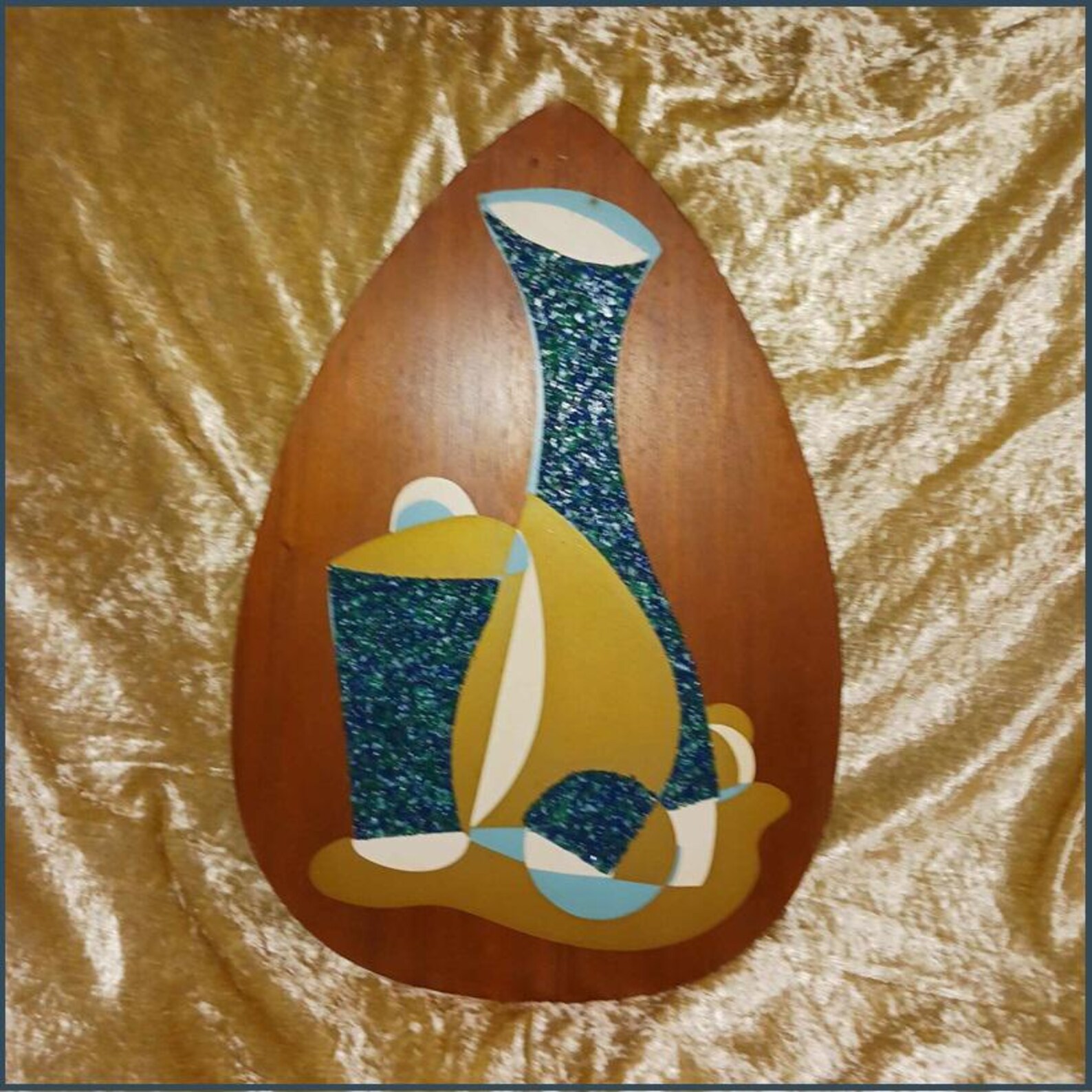 MCM Wall Hangings, Walnut,illinois Moulding Co., Gravel popcorn Plastic ...