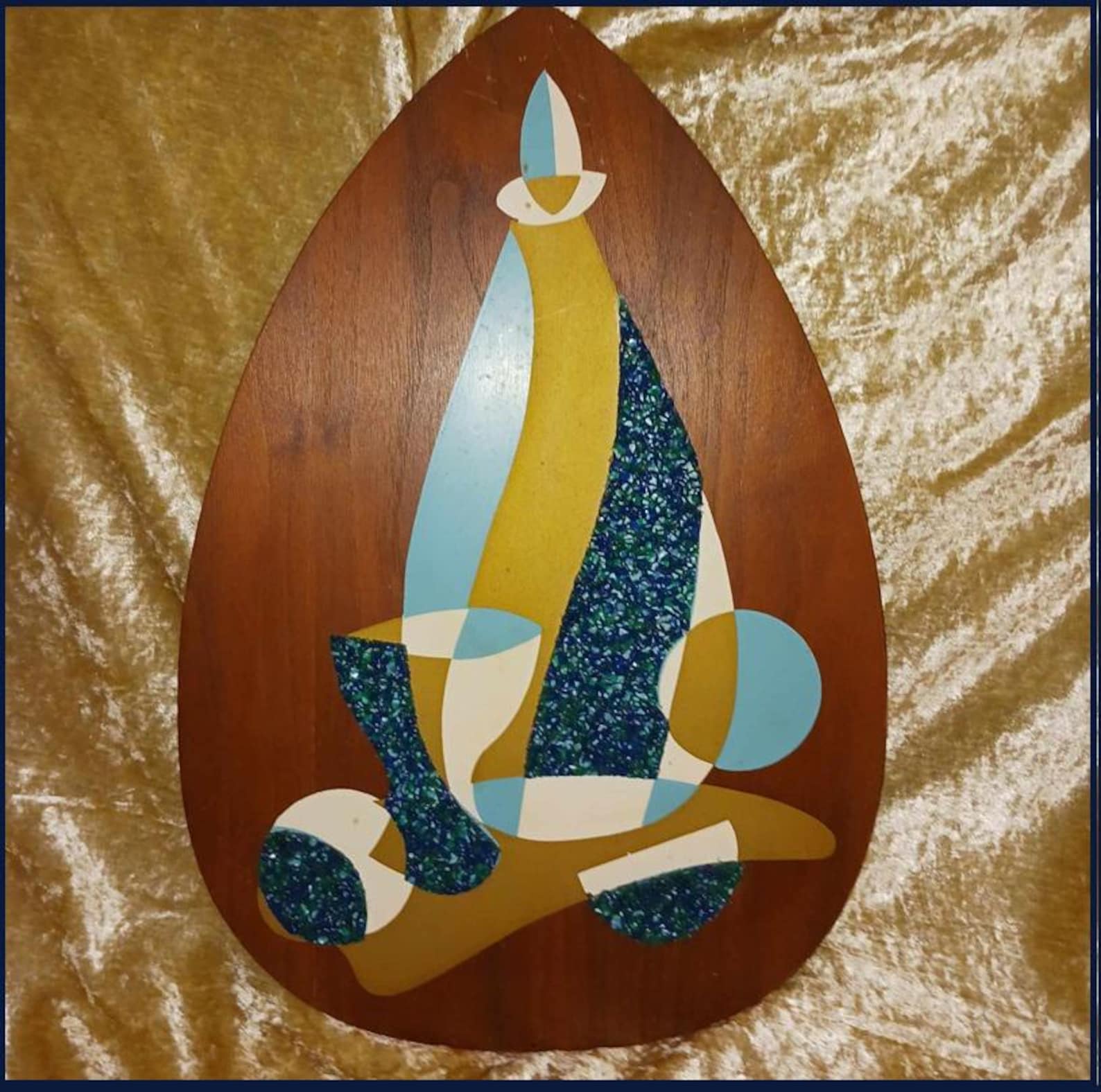 MCM Wall Hangings, Walnut,illinois Moulding Co., Gravel popcorn Plastic ...