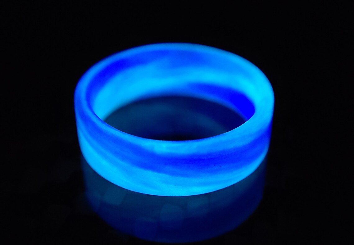 Men's or Women's Purple and Blue Swirl Glow Ring | Etsy