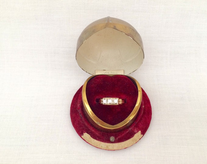 BLUEBIRD RING BOX - Bluebird Art Deco Ring Box - Bluebird Diamond Ring ...