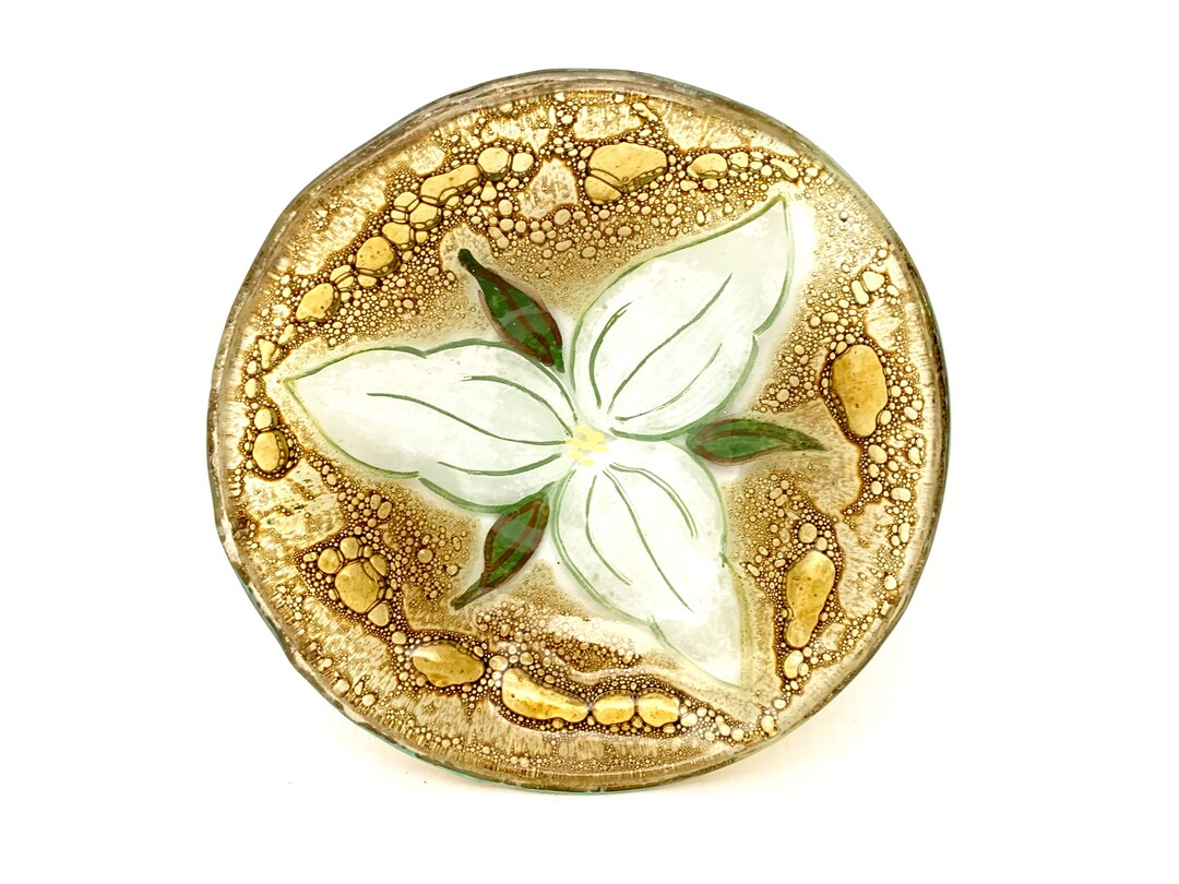 Vintage Blown Glass Trillium Art Glass Dish - Etsy
