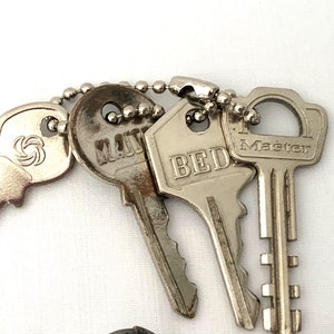 Vintage Keys Chicago Lock Cole Master Bedi Klassen Keys - Etsy