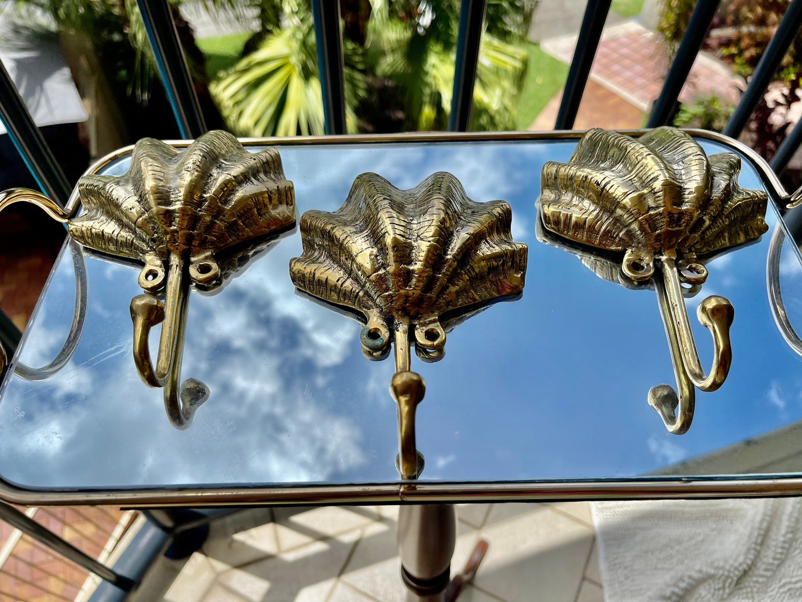 Clam Shell Hooks Brass | Etsy