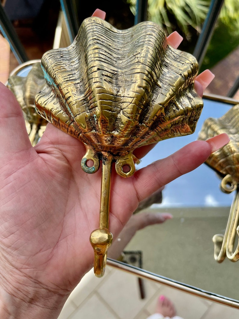 Clam Shell Hooks Brass | Etsy