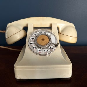 Vintage Ivory-colored F1 Telephone AS IS for Display Restoration or ...