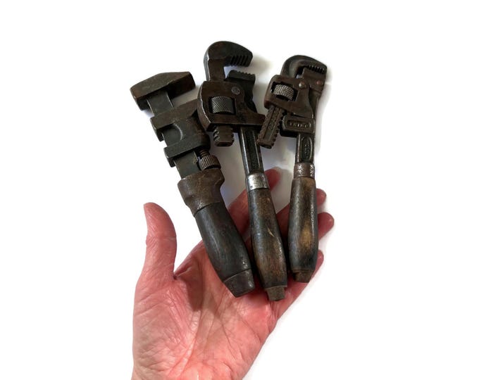 3 Antique Pipe Wrenches - Etsy