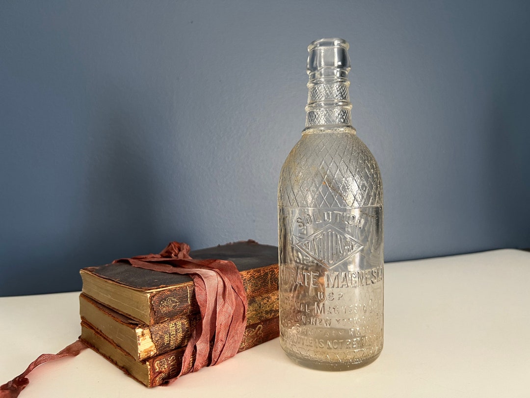 Vintage Citrate Magnesia Glass Apothecary Bottle National Magnesia Co ...