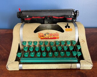 Tom Thumb Toy - Etsy