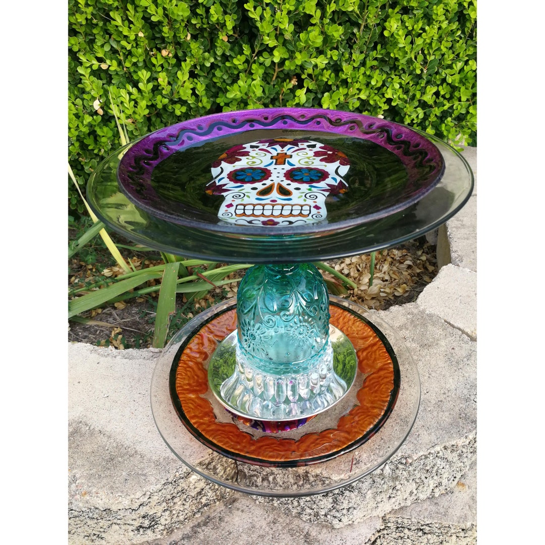 Center Piece CATRINA AND Blue Glass Bird Bath,totem,bird Feeder, Center ...