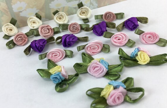 20 Small Satin Ribbon Mini Rosette Roses Green Leaves Diy - Etsy