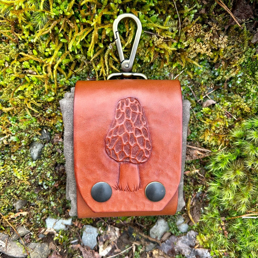 Foraging Pouch Belt Bag With Spring Clip, Waxed Canvas and Leather ...