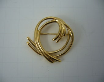 Trifari pin brooch | Etsy