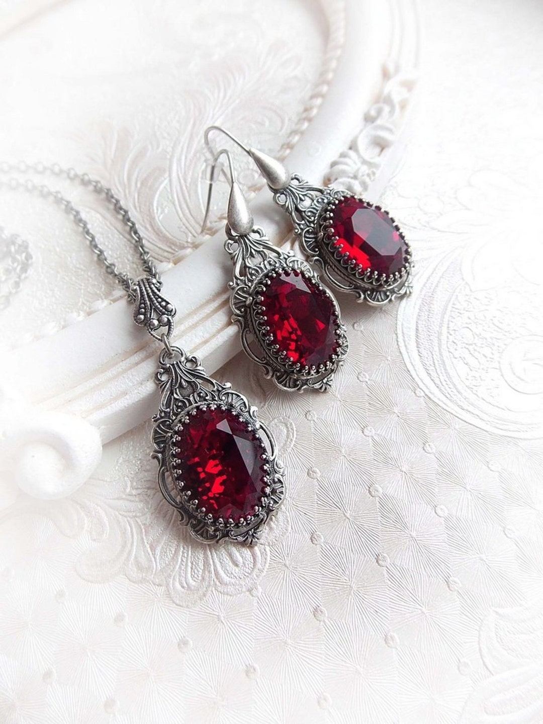 Red Siam Swarovski Crystal Jewelry Gothic Medieval Necklace Earrings ...