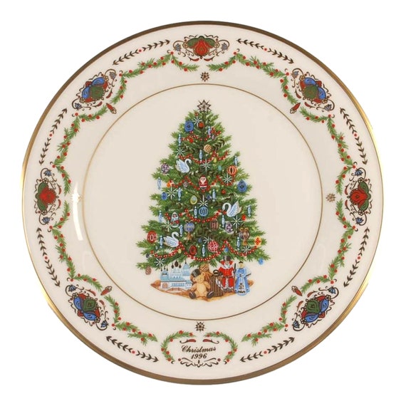 Lenox Christmas Trees Around The World Plates