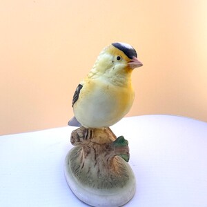 Vintage Lefton Porcelain Bird Figurine Retired American Goldfinch ...
