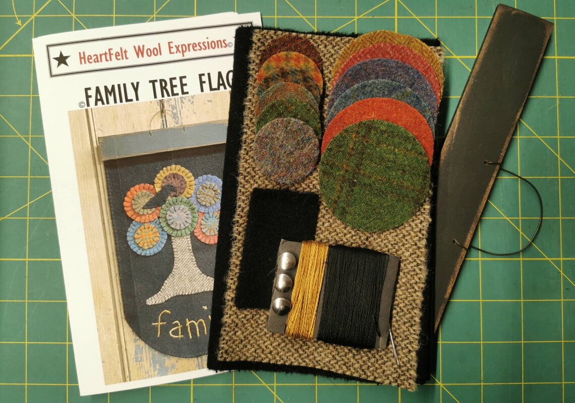 FAMILY TREE FLAG Kit Patchwork Applique | Etsy