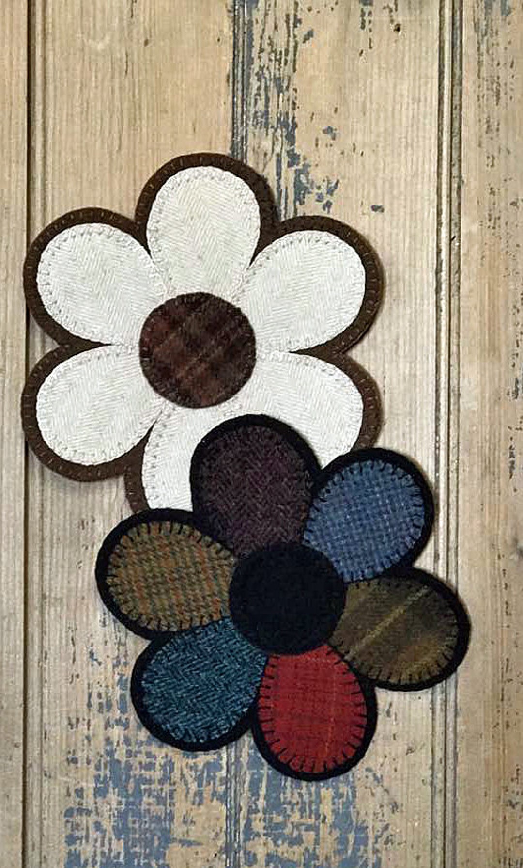 WOOL FLOWER MAT Epattern Download | Patchwork | Applique - Etsy