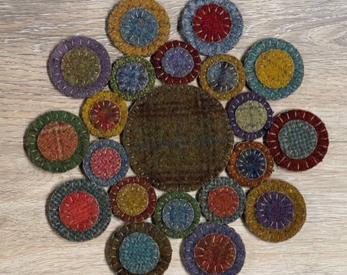 Pattern: Wool Applique slim Penny Christmas Tree Pattern by Heartfelt ...