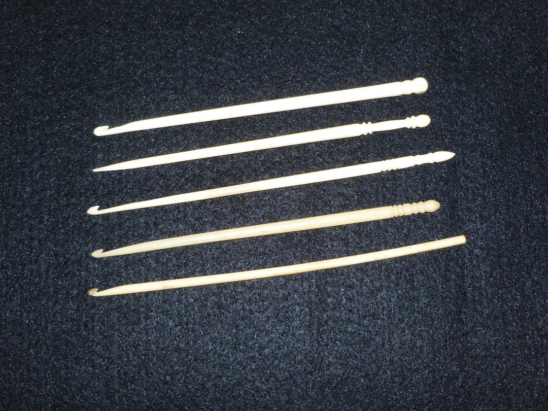 Antique Bone Crochet Hook-sewing Awl Lace Making Hook - Turned Ox-bone ...
