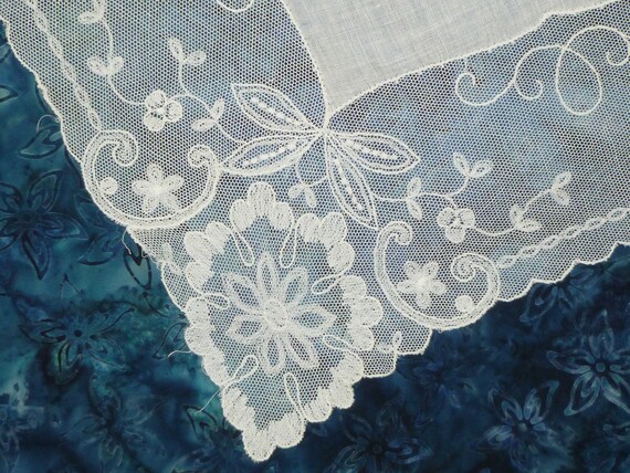 Antique Needle Run Embroidery Net Lace Handkerchief V… - Gem