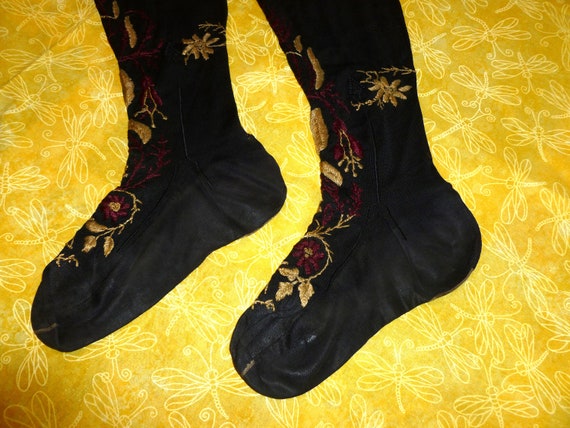 Amazing 1900s Edwardian pair of Stockings Antique Han… - Gem