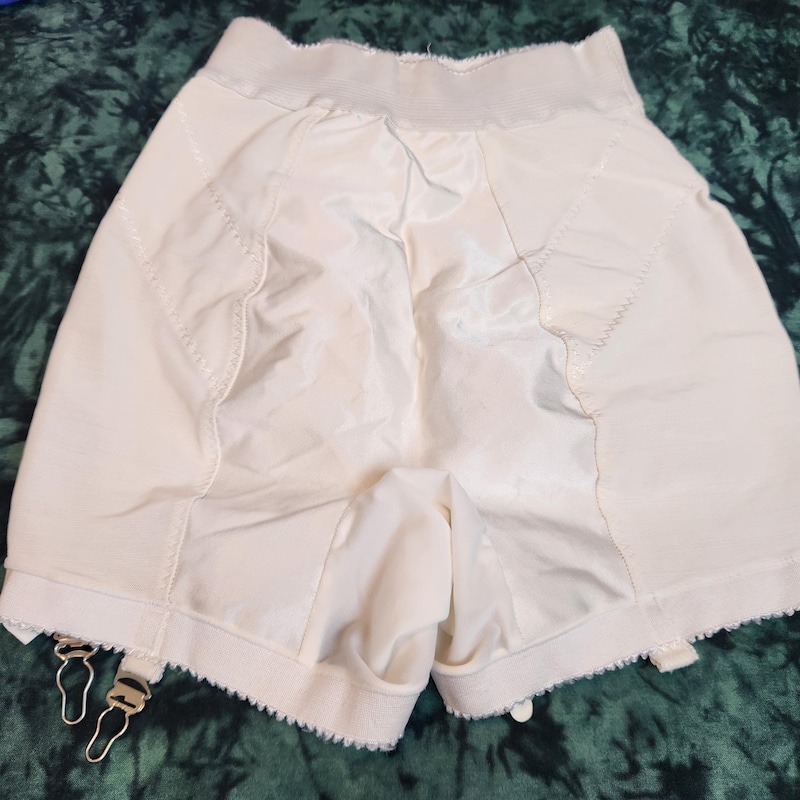 Louis Girdles - Etsy Canada