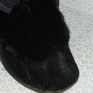 Antique Carriage Boots / Victorian Edwardian Boots Black Velvet Fur ...