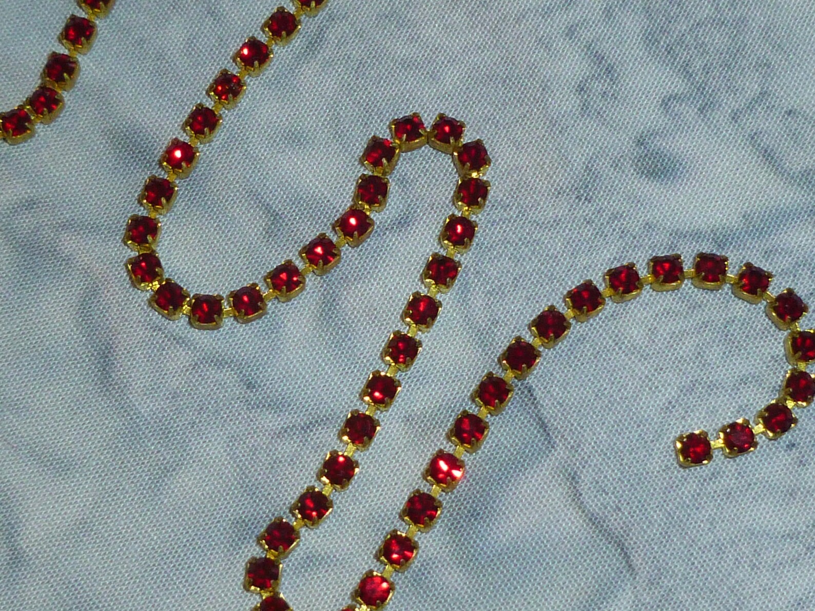 BTY Vintage Simple rhinestone trim red crystal gold Cup | Etsy