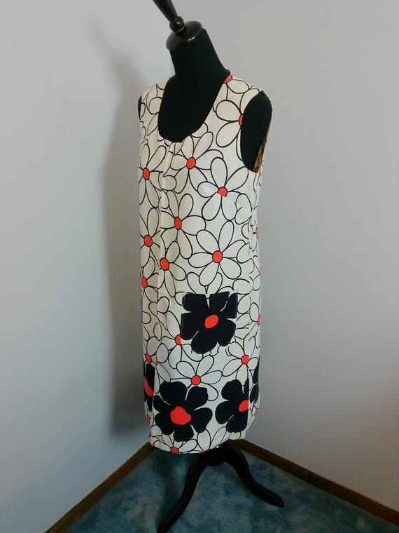 Vintage MOD Dress 1960s 1970s retro dress Go Go Flowe… - Gem