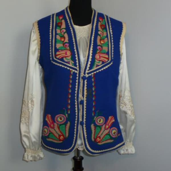 Hungarian Costume - Etsy